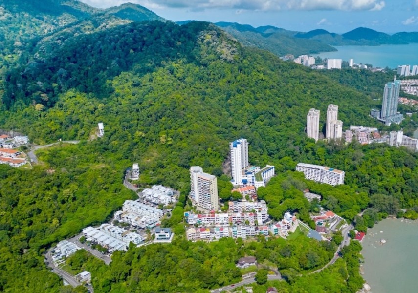 Island Bay Resort – prime seafront plot in Penang’s Batu Ferringhi for ...